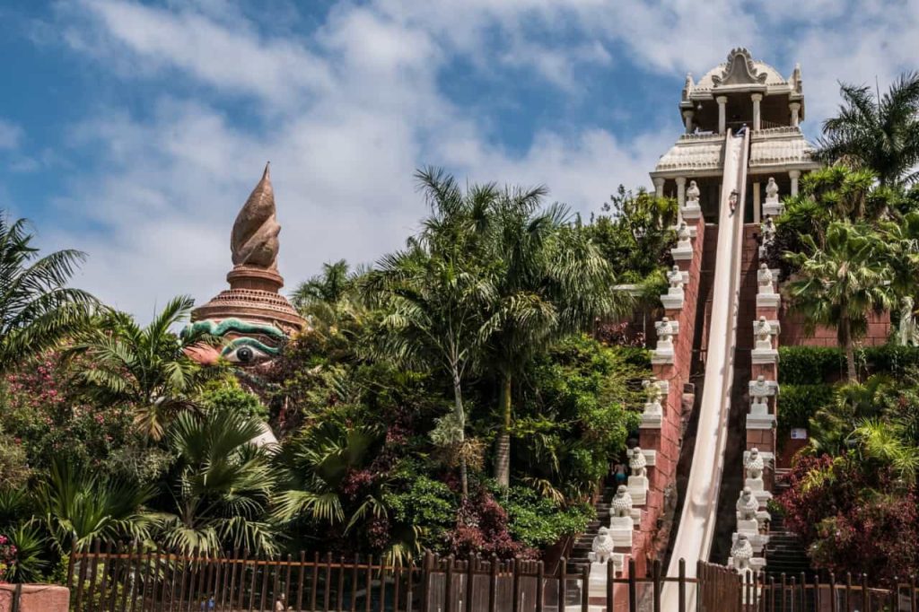 Loro Parque and Siam Park: Twin Ticket + Bus Transfer!